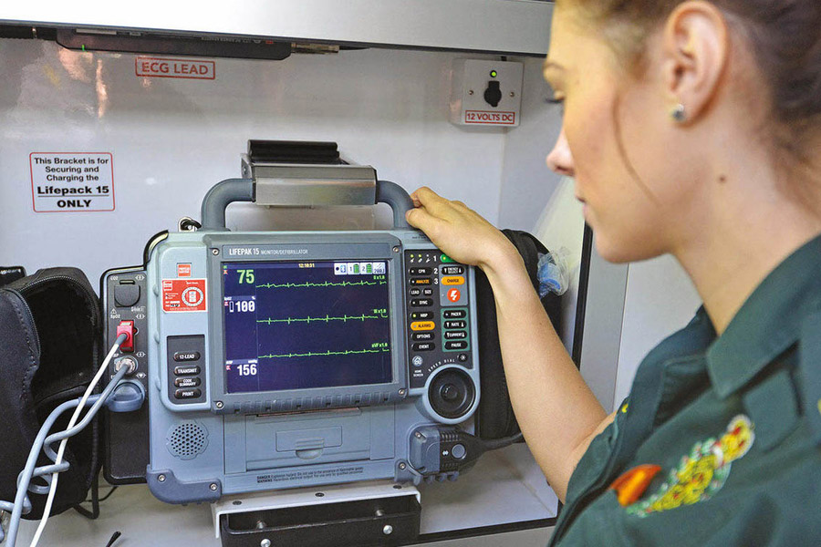 Qualsafe FREC 4 (Level 4 Certificate in First Response Emergency Care ...